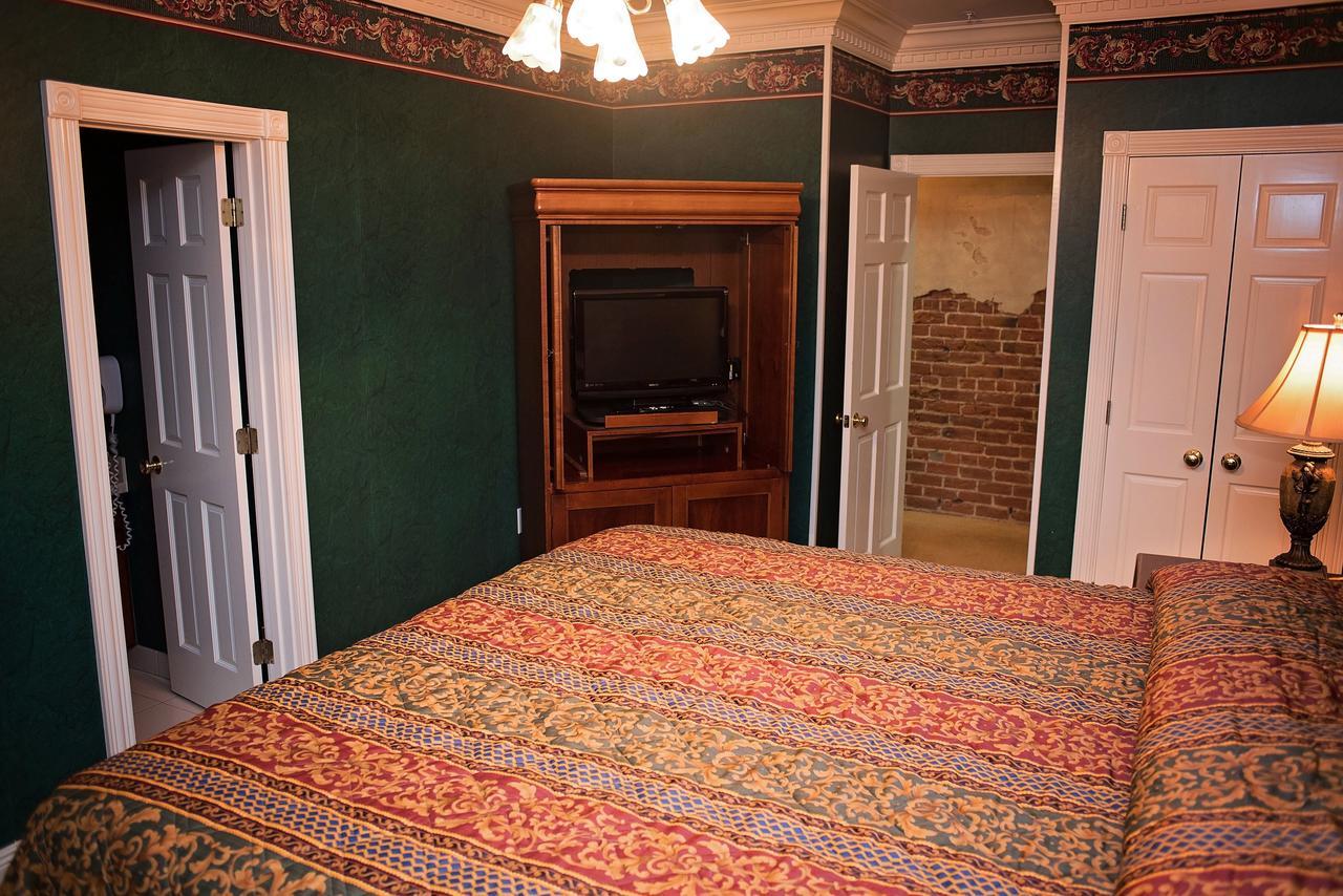 THE QUARTER HOUSE NEW ORLEANS | 3-STAR ACCOMMODATION IN THE HEART OF ...